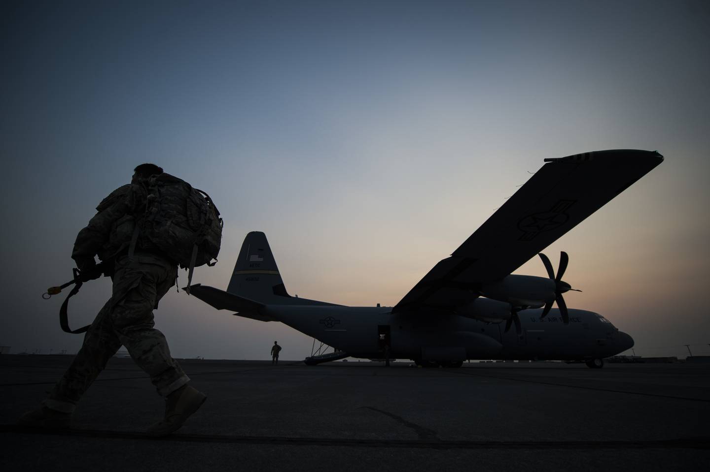 Dozens of aircraft tackle real-life obstacles during Air Mobility ...