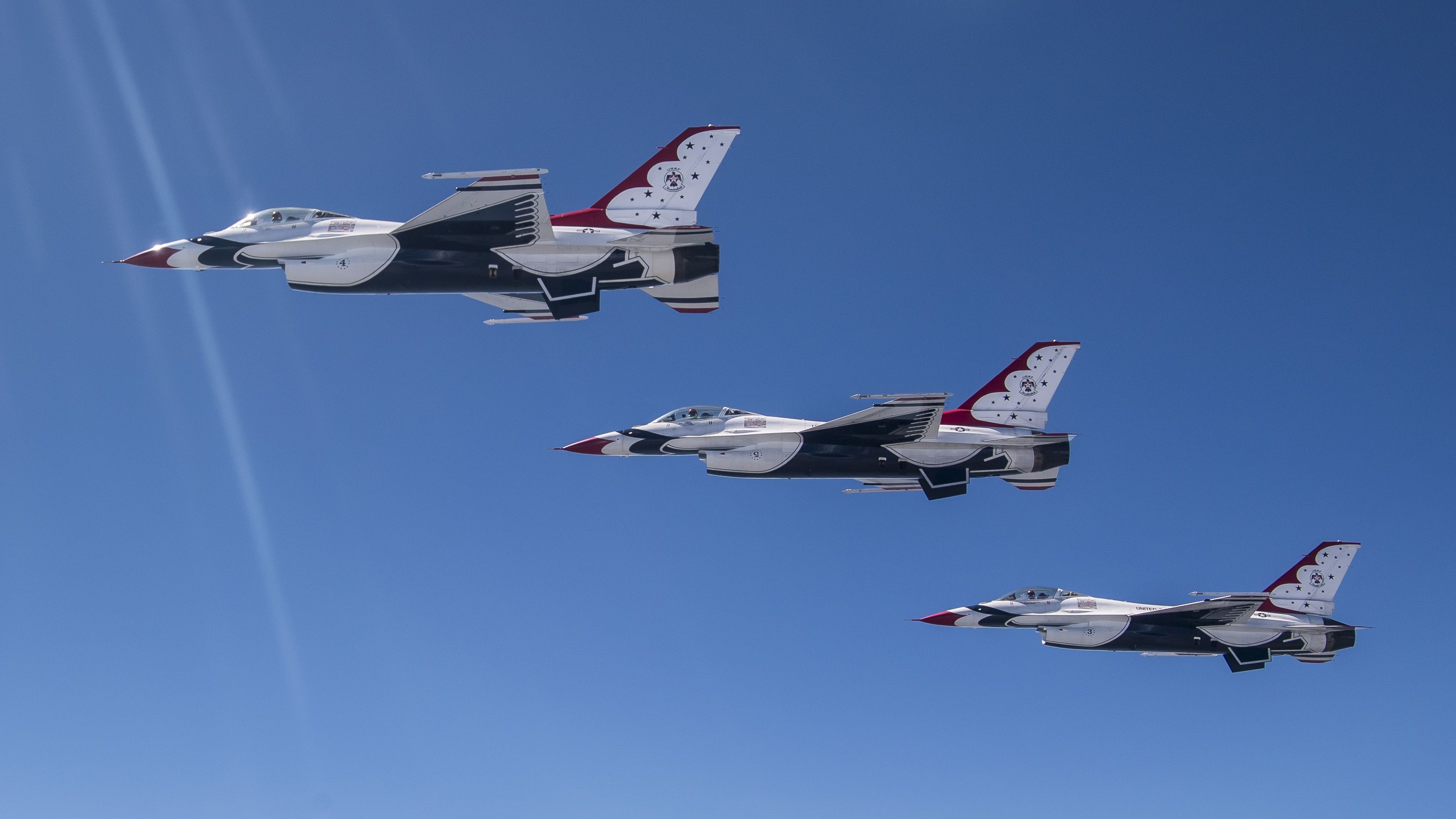 Air Force Thunderbirds Announce New Pilots For A New Season