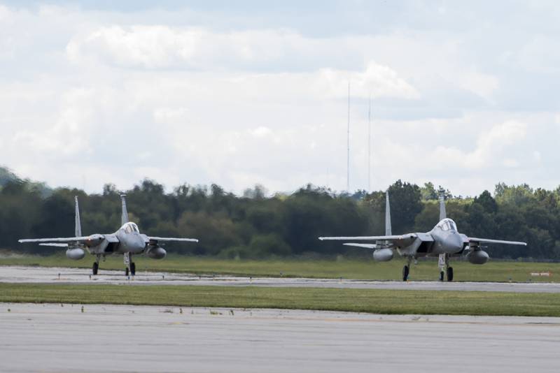 Ohio Air Force base to house Air Force, Navy aircraft sheltering from Irma